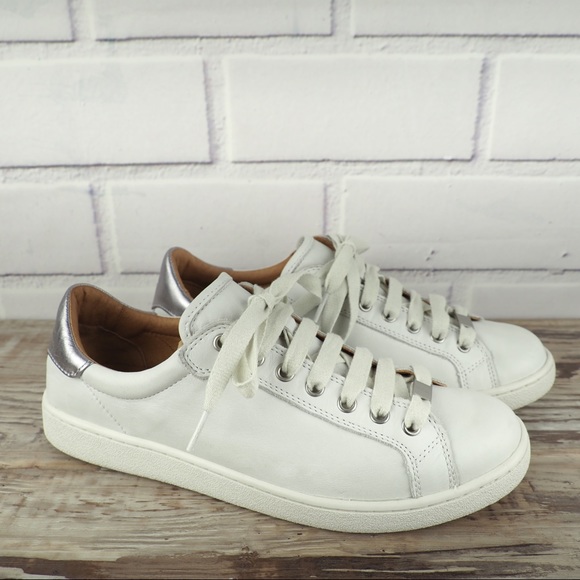 UGG | Shoes | Ugg Milo Sneaker Size 1 White Nwt | Poshmark